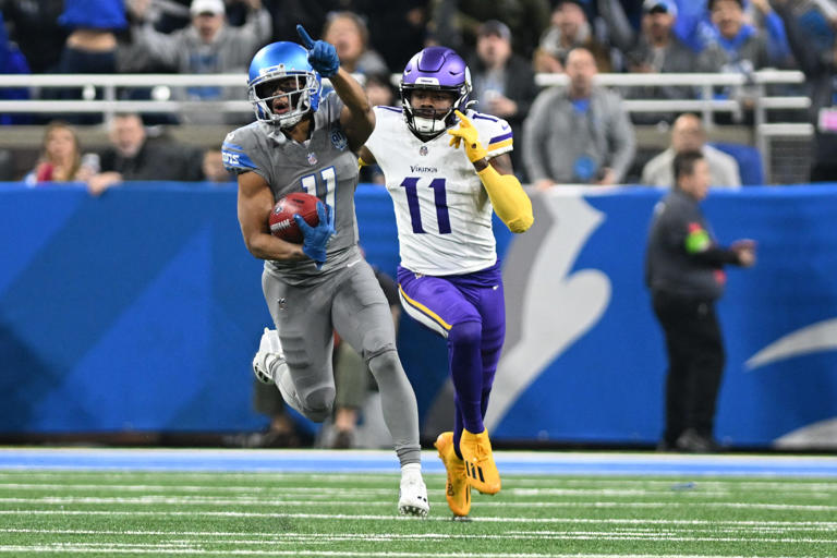Richard Hightower reacts to Bears' addition of Kalif Raymond