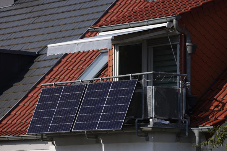 Lidl to sell £400 plug-in solar panels – here’s what to know