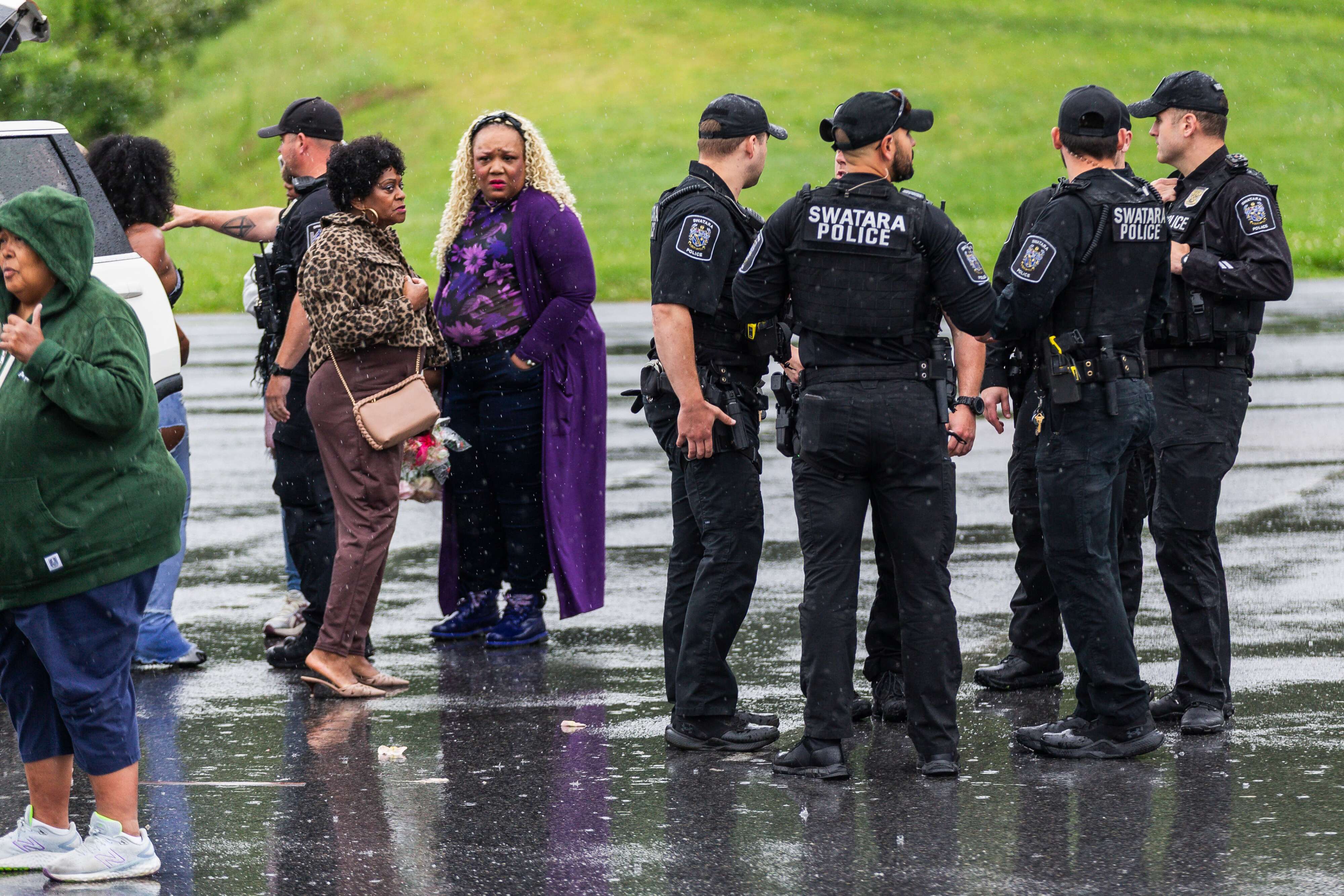 Watch: Fight breaks out at Steelton-Highspire pre-prom walk