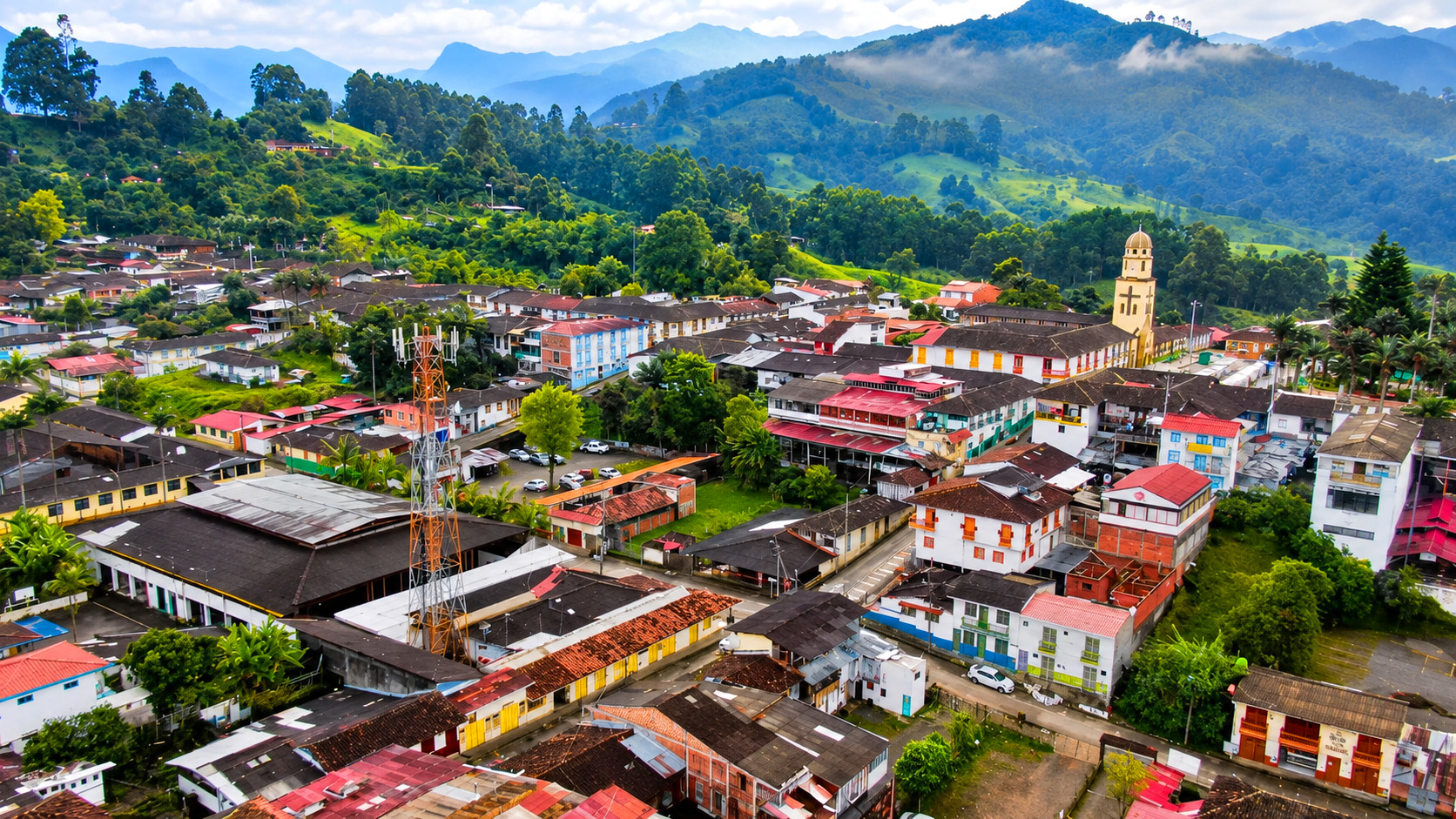 A colorful coffee town hidden in Colombia’s green mountains