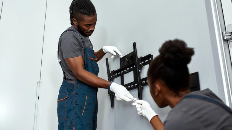 Forget studs: Here's an easy way to mount a TV without drilling