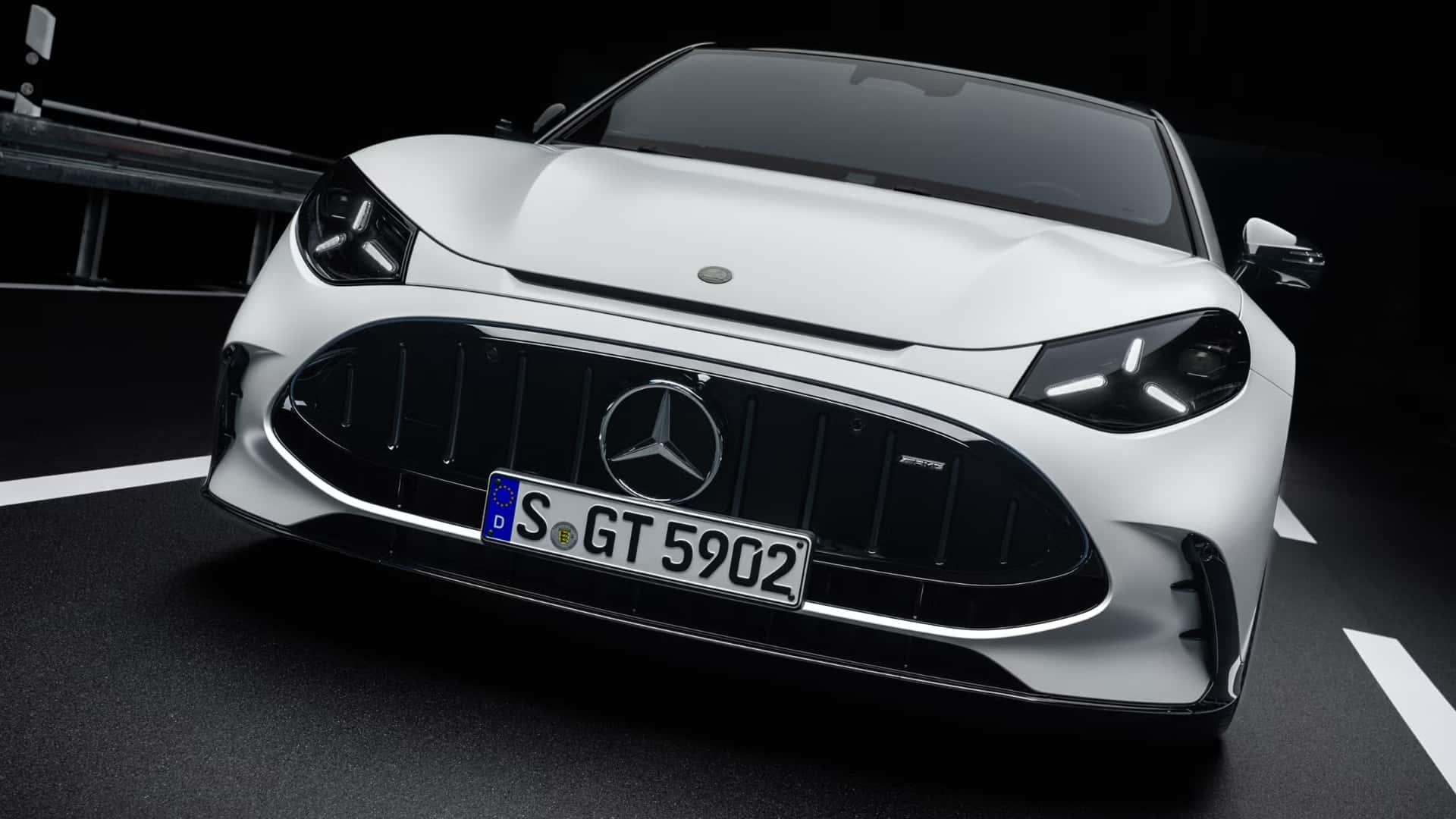 11 minutes to 80%: There's a new quickest-charging EV in America