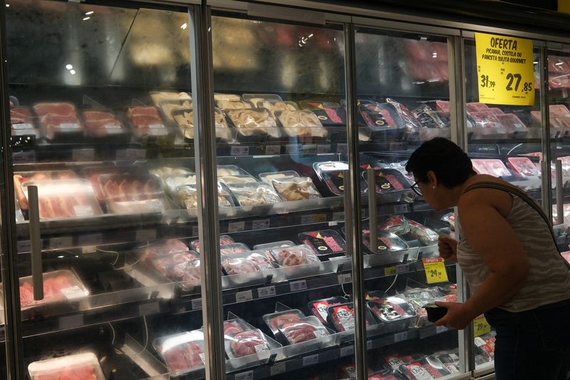 Brazil blocks more spending, widens 2026 deficit view
