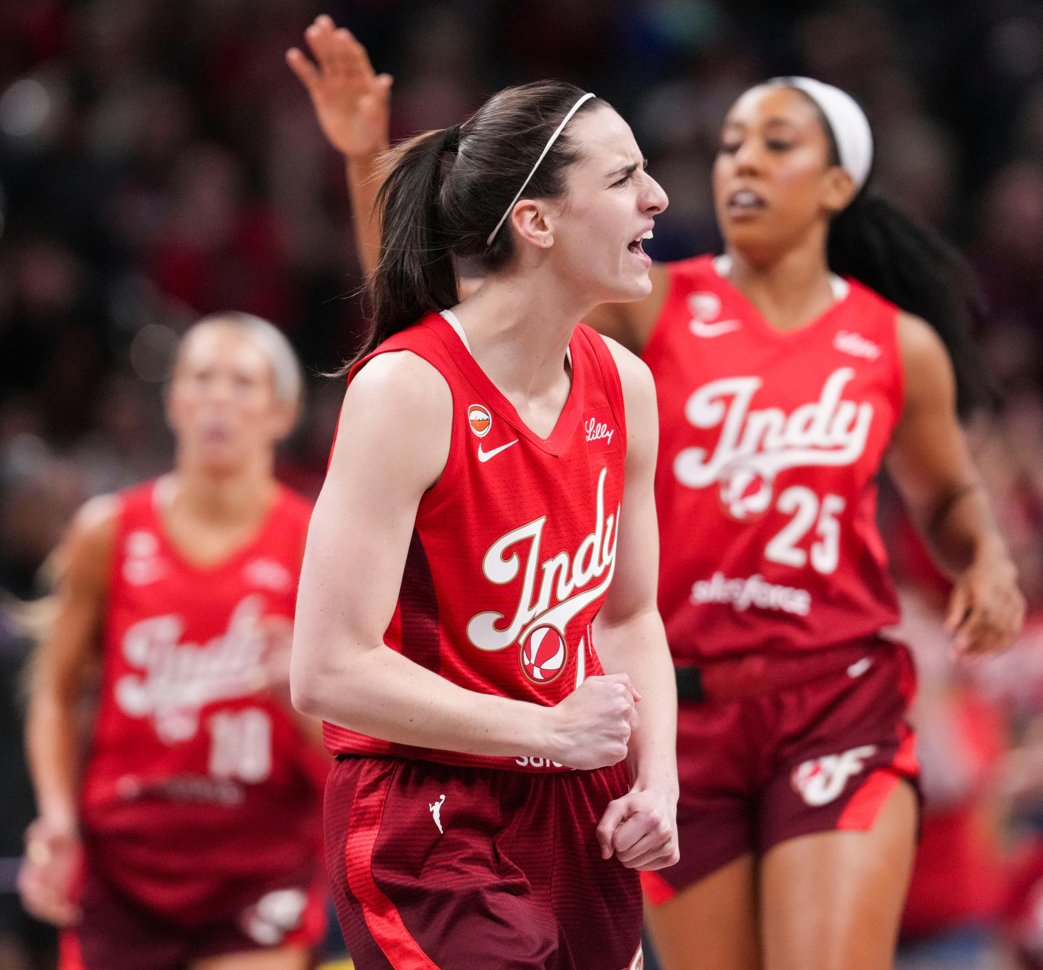 How many points did Caitlin Clark score tonight in Indiana Fever vs ...