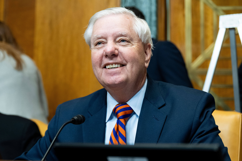 Lindsey Graham says he thinks the 'liberation' of Cuba is 'close at hand'