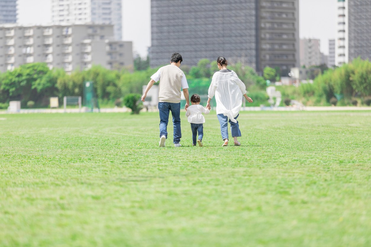 「養子縁組」した娘が実は「夫の隠し子」だった…! 妻が事実を知った「驚きの経緯」
