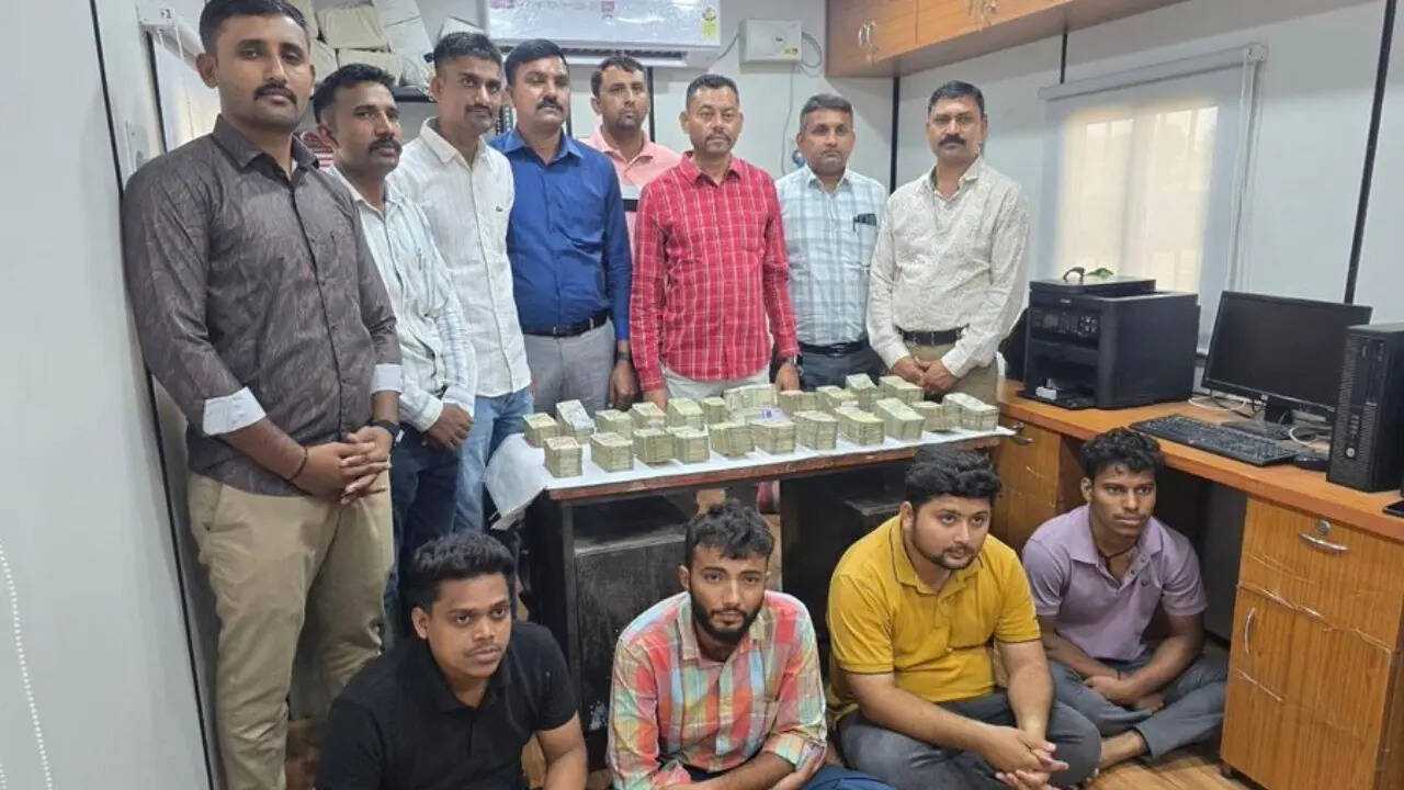 Ahmedabad airport hit by Bollywood-style heist: Gold worth Rs 2.58 cr ...