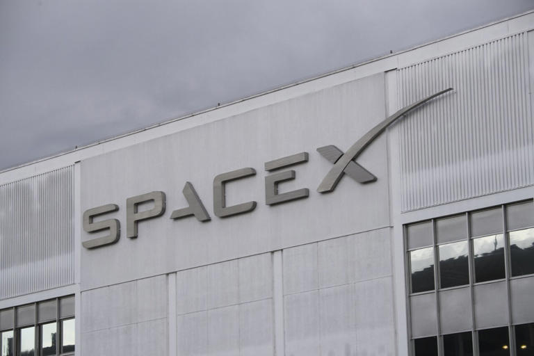 SpaceX supera a Amazon y se torna la quinta mayor empresa en valor de ...