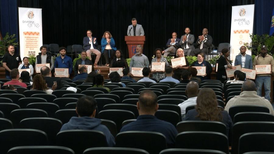 Diverse Erie awards mini grants to small businesses
