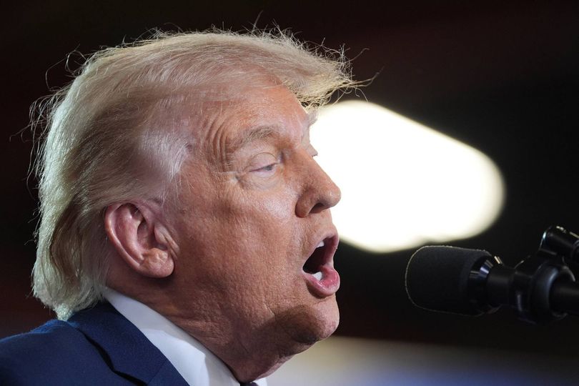 Trump claims he's 'the smartest guy you're ever gonna meet' as dementia ...