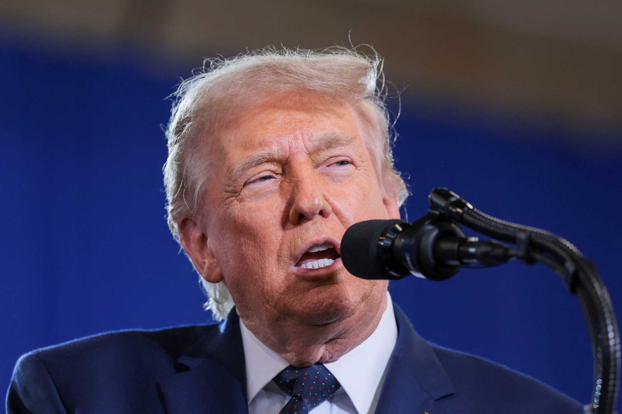 Trump needs to shut down this key Iranian transit artery — ASAP