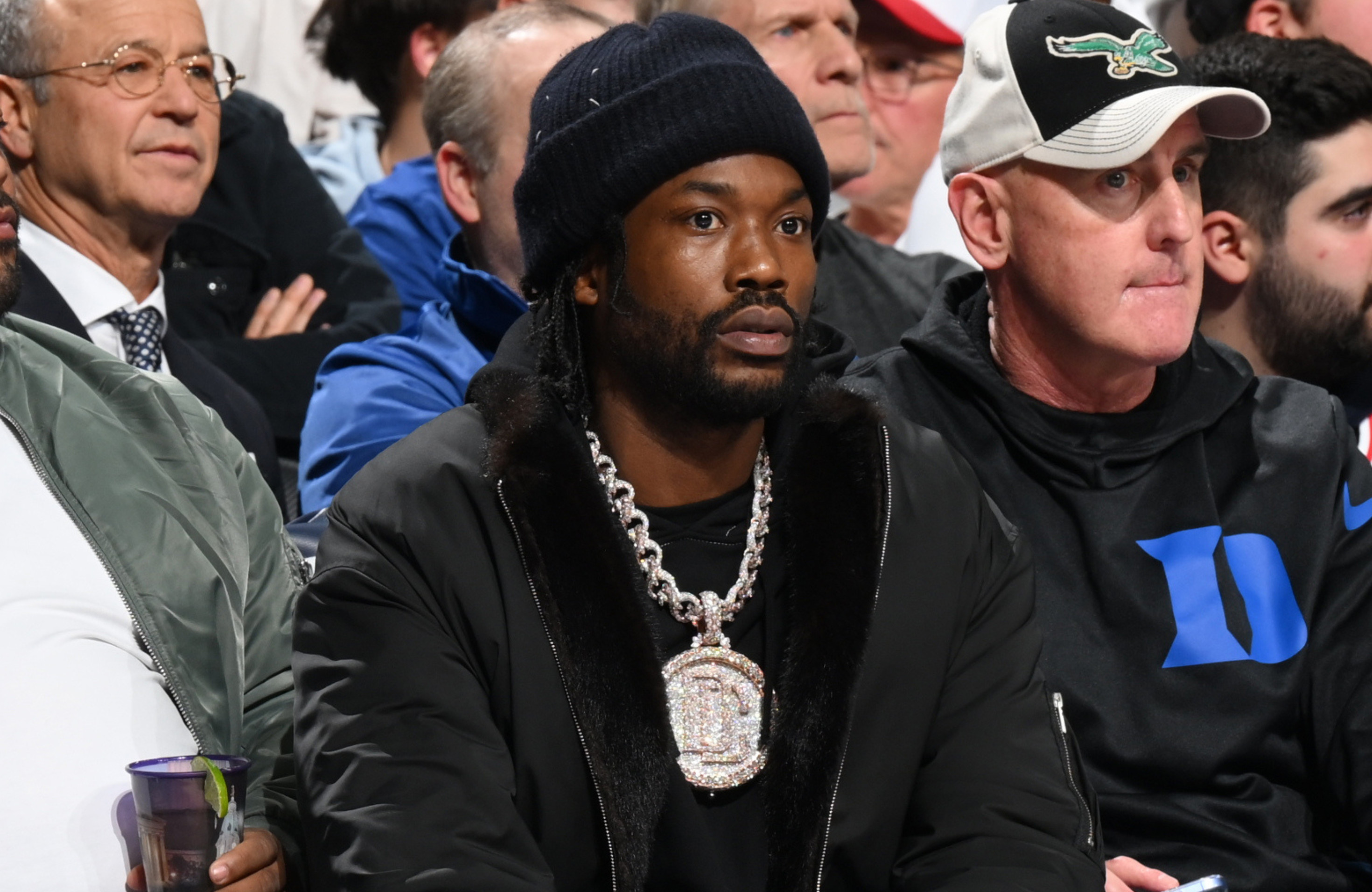 Meek Mill reacts to viral Fox News clip of man appearing to wear a mask ...