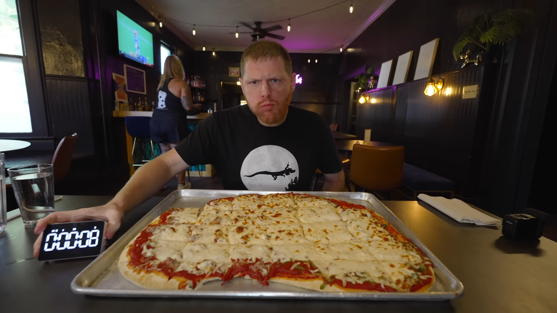 Taking on the undefeated Bigfoot pizza challenge