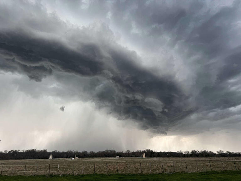 Egg-sized hail heads to parts of Texas. Here's when the NWS says it ...