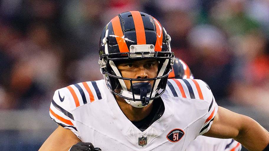 Ex-Bears receiver calls it a career (and his next chapter shows off his ...