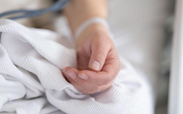 Mujer con cáncer terminal recibe la primer eutanasia legal en Uruguay