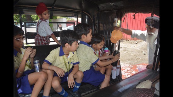 Offices, schools in Punjab to now function from 7.30 am to 1.30 pm