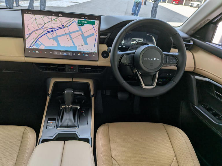 ついにマツダもGoogle搭載! 新型「CX-5」のナビ周りについて開発陣に聞く