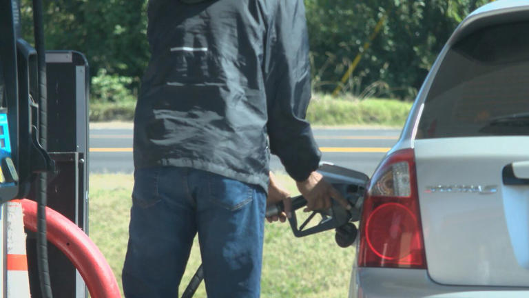Arkansas drivers see relief at the pump as gas prices decline for ...