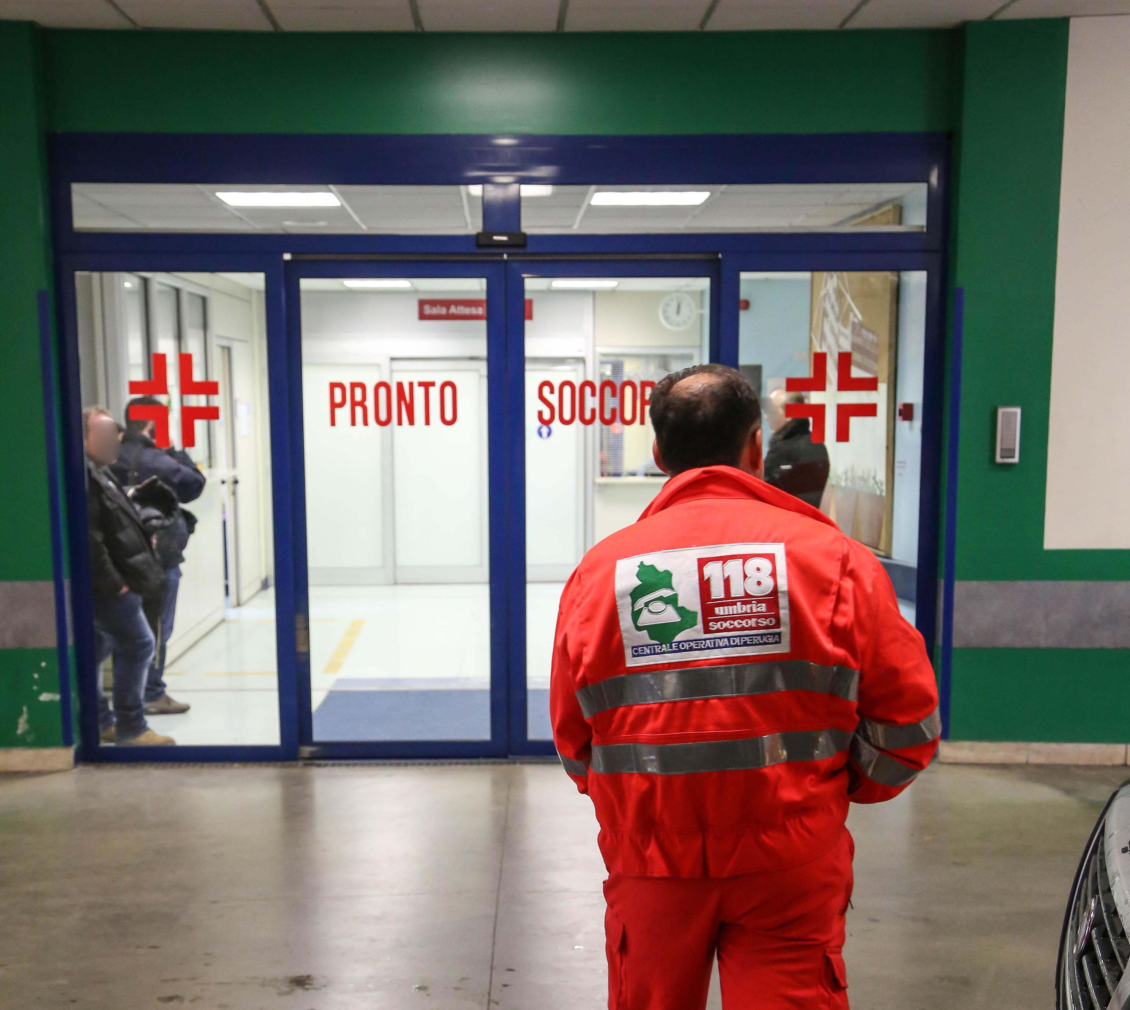 Nicolò muore in moto a soli 17 anni, stava andando a scuola. Letale lo ...