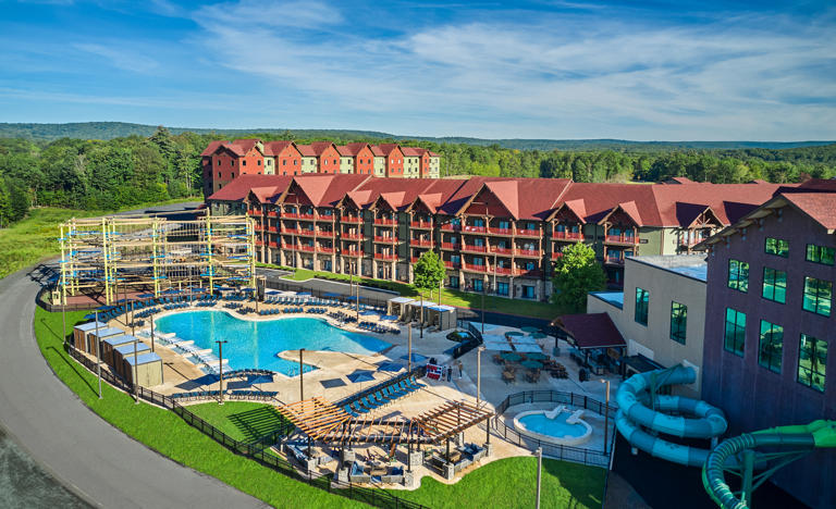 Great Wolf Lodge debuts Nathan's Famous hot dog menu for summer