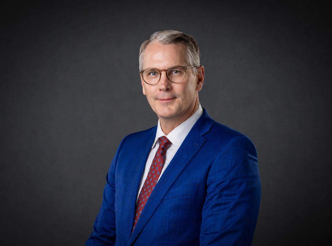Grapevine-Colleyville names superintendent finalist in early morning ...