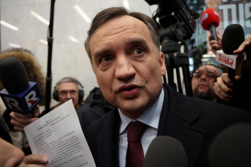 Exclusive: Democrats demand Rubio explain visa for wanted former Polish ...