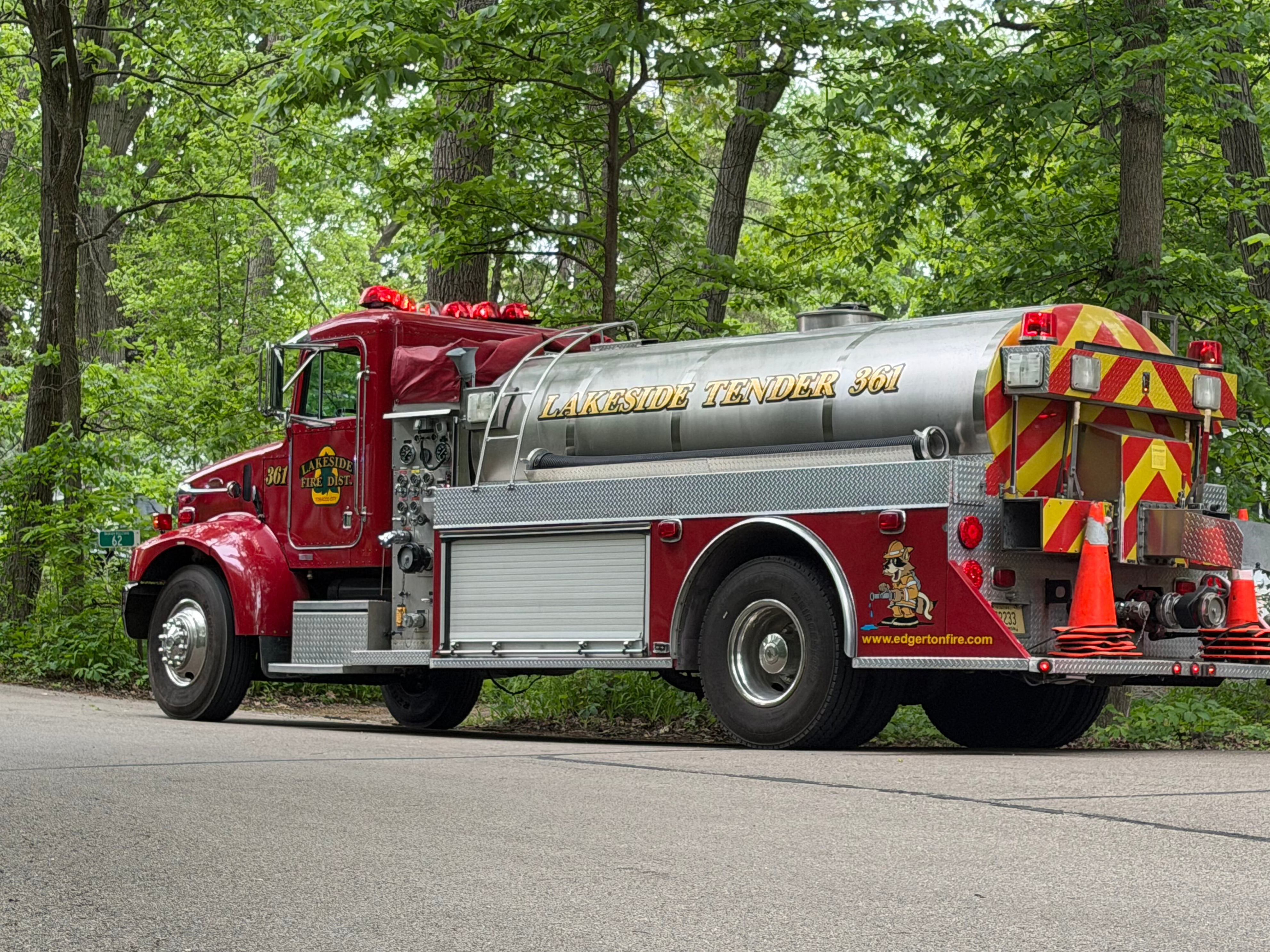 2 people suffer serious injuries after fire near Edgerton