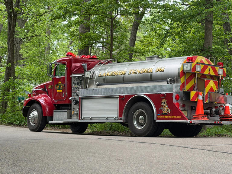 2 people suffer serious injuries after fire near Edgerton