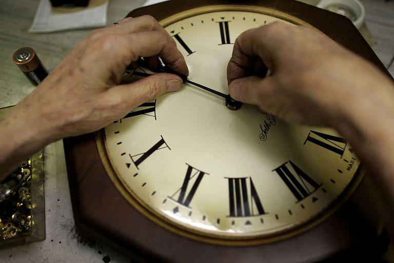 Trump vows to work 'very hard' to enact permanent daylight saving time