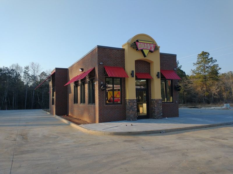 This 1970s fast food chain is Mississippi’s best kept secret on a bun