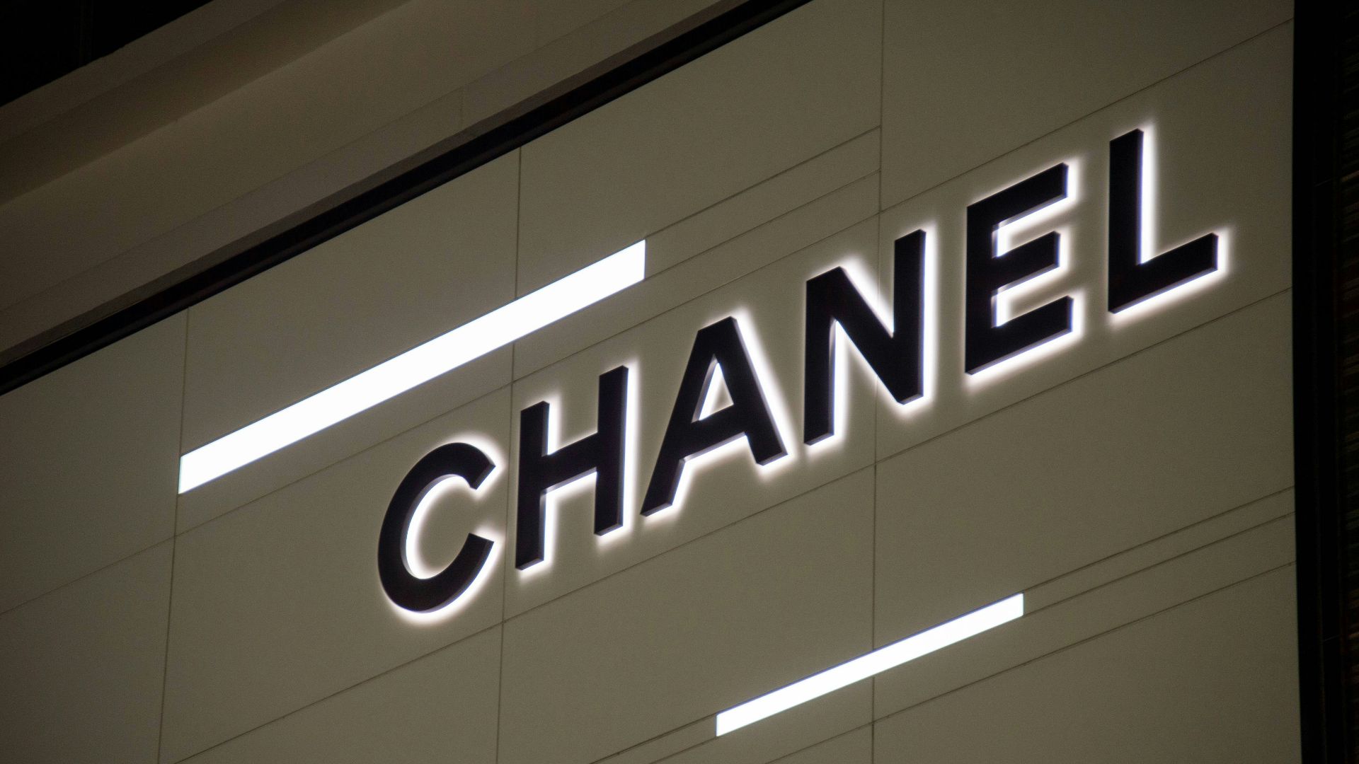 The 20 most expensive clothing brands in the world
