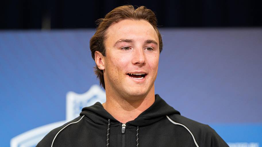 Cade Klubnik is already forcing surprising behavior from Jets fans