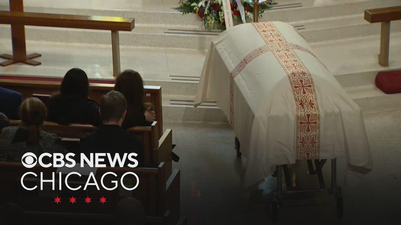 Remembering fallen Chicago firefighter Steven Decker