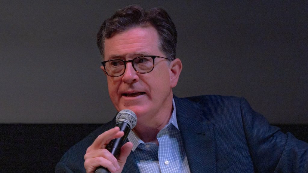 Stephen Colbert fought back tears during his final CBS goodbye message