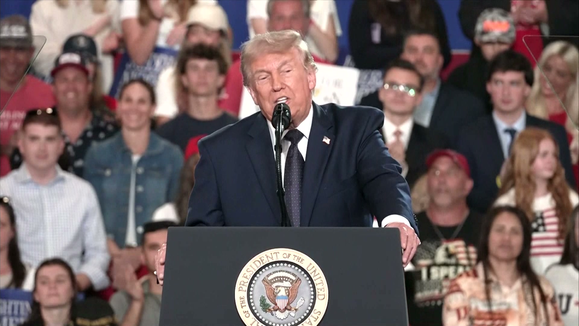 Trump accuses Democratic policies of driving companies out of NYC