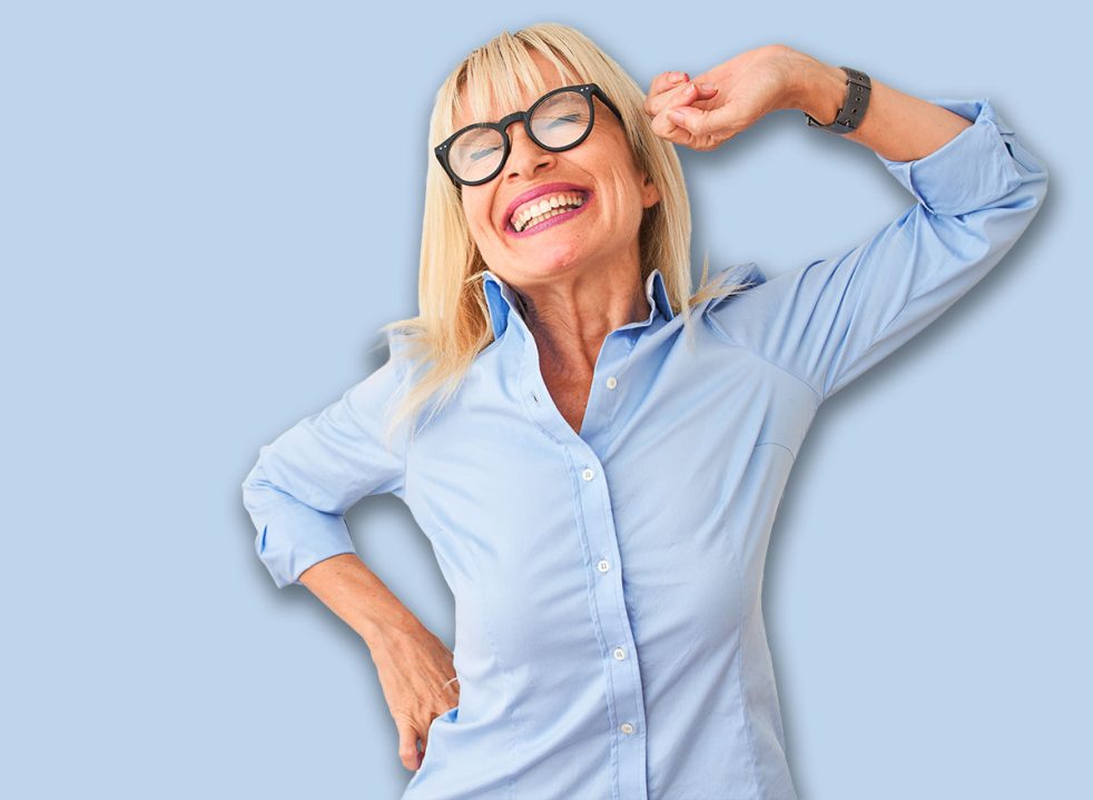 I'm a trainer and these are the 5 chair exercises adults over 60 need ...