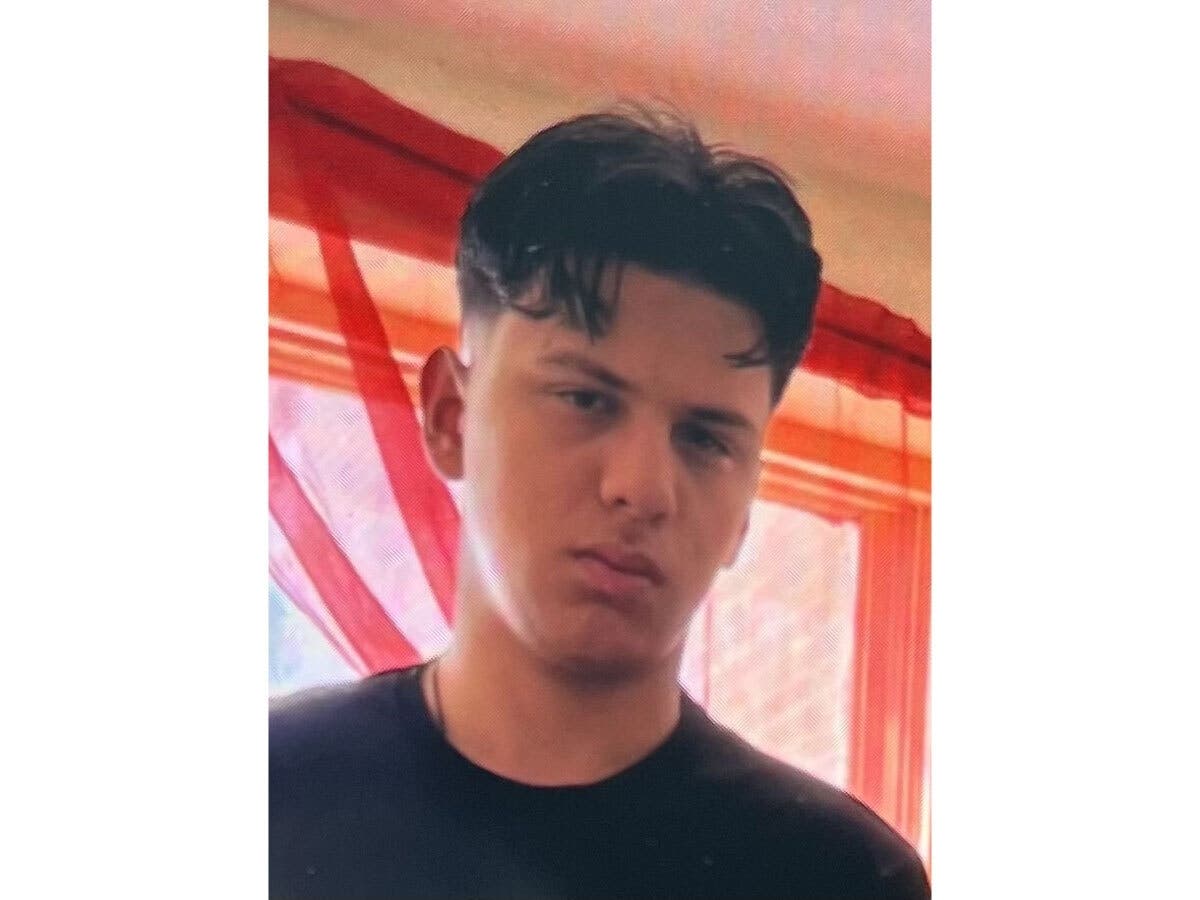 Police searching for missing Hempstead 15-year-old
