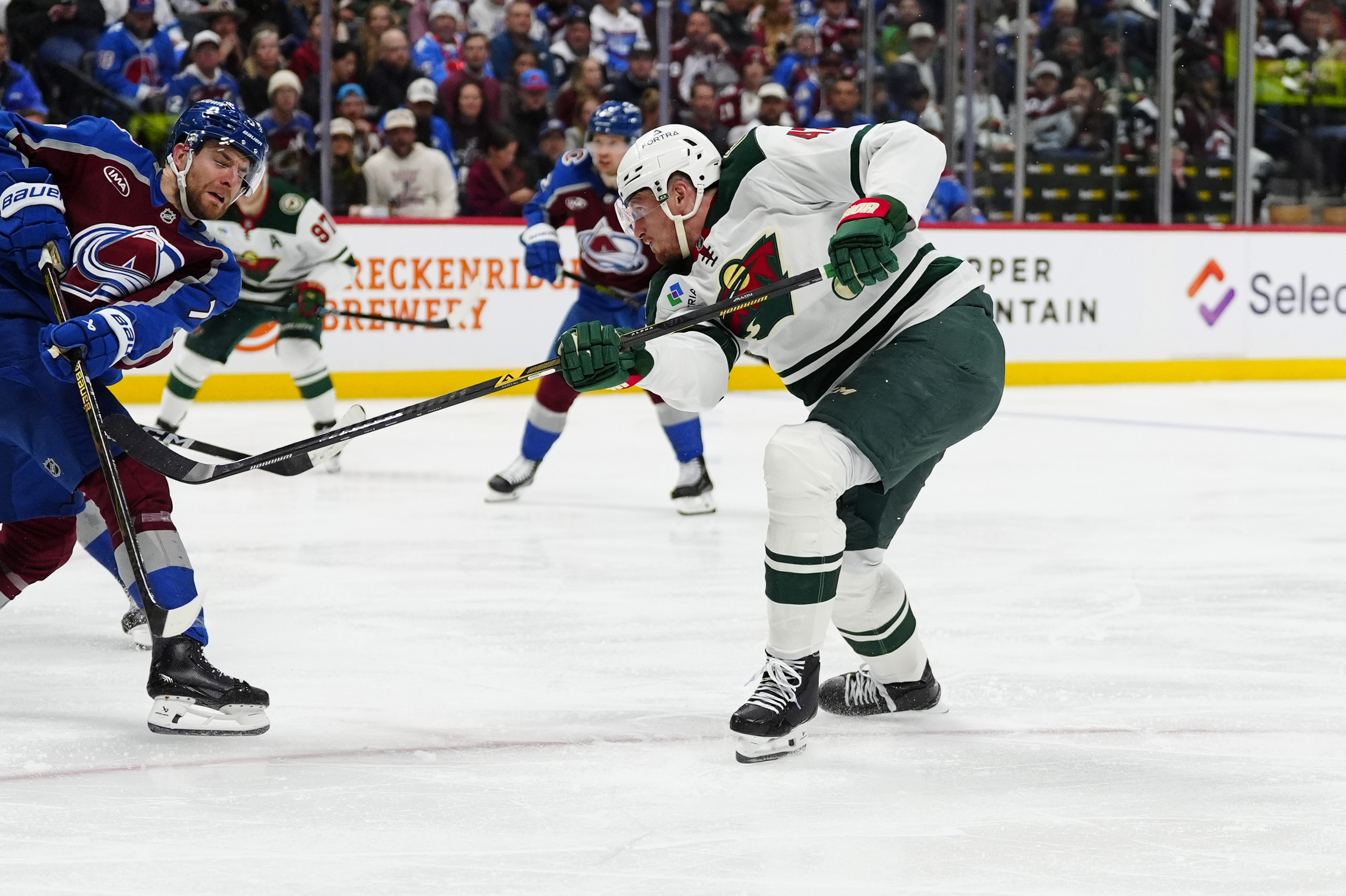 Wild hoping to re-sign Michael McCarron