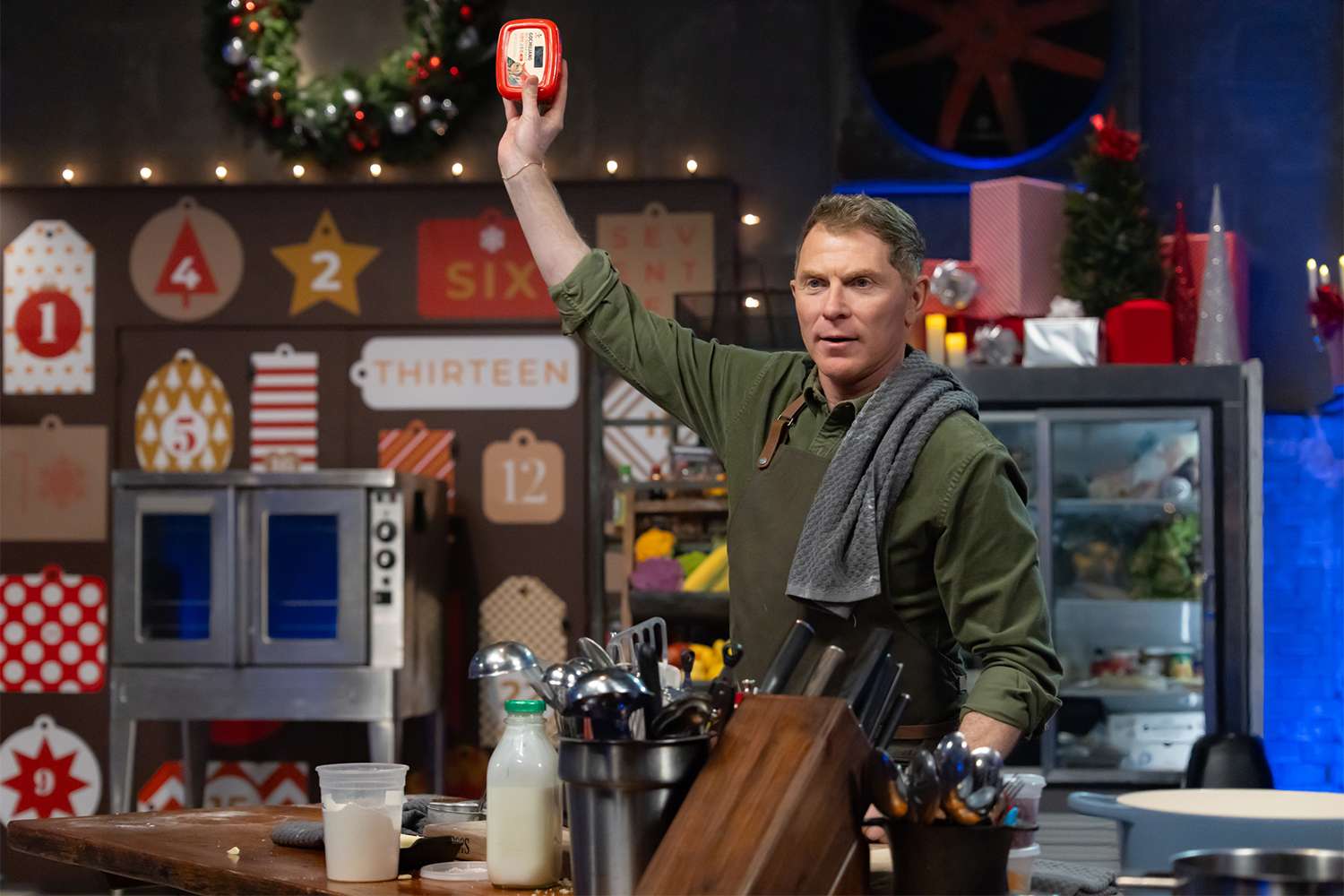Bobby Flay reveals the 'smartest strategy' to beat him on "Beat Bobby Flay"