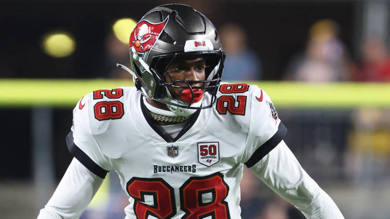 Shilo Sanders transitions from NFL dreams to YouTube stardom after ...
