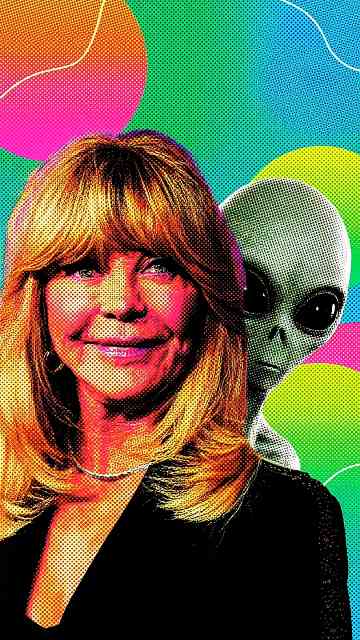 Goldie Hawn disclosed she met aliens with triangle-shaped heads!