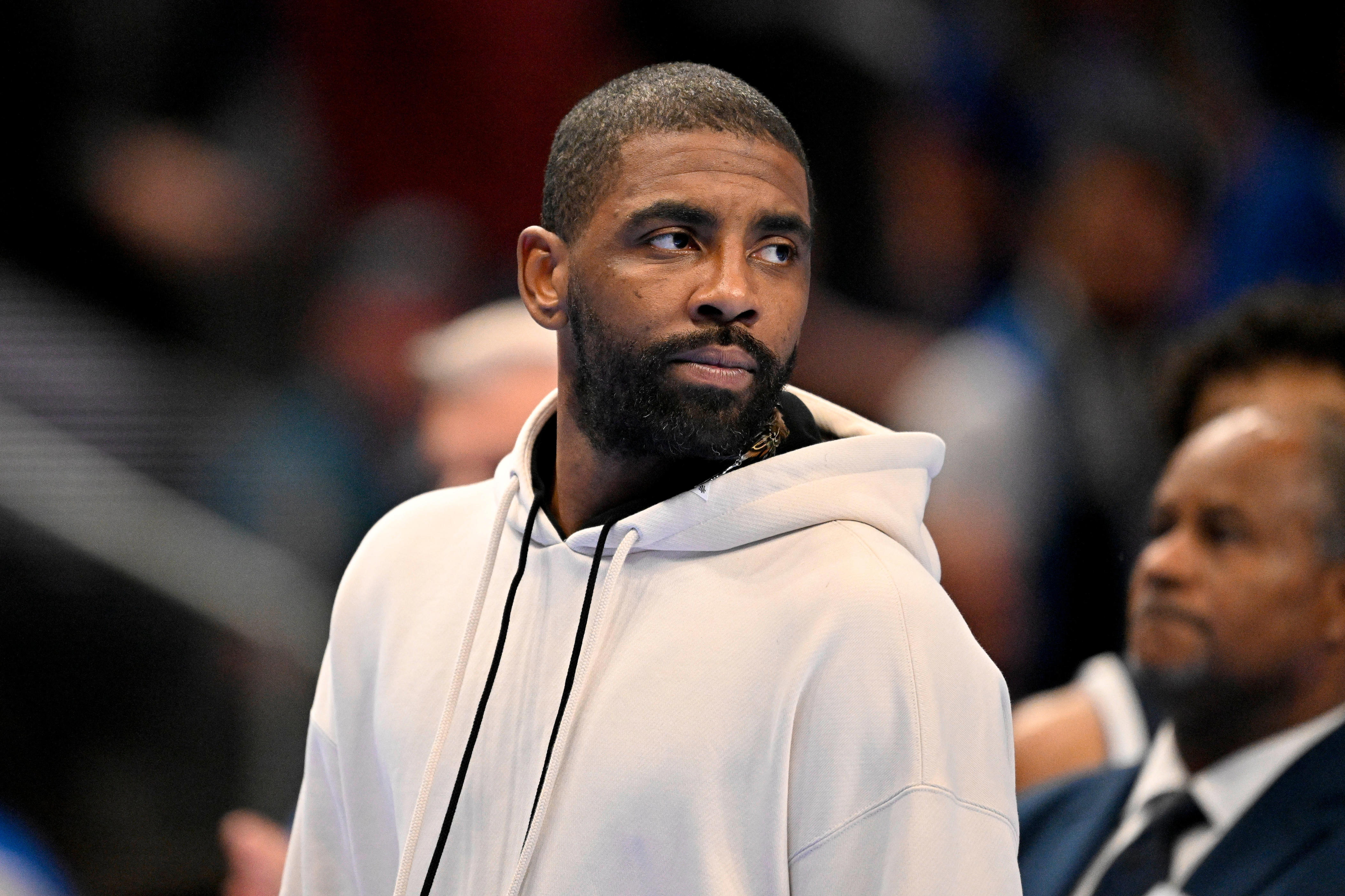 Rockets among teams 'actively monitoring' Kyrie Irving