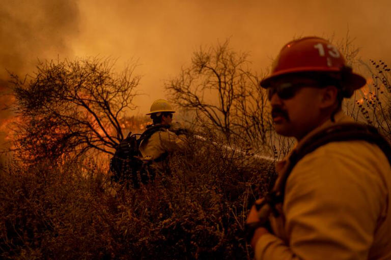 Sandy fire crew salvages family wedding ring amid Simi Valley ashes