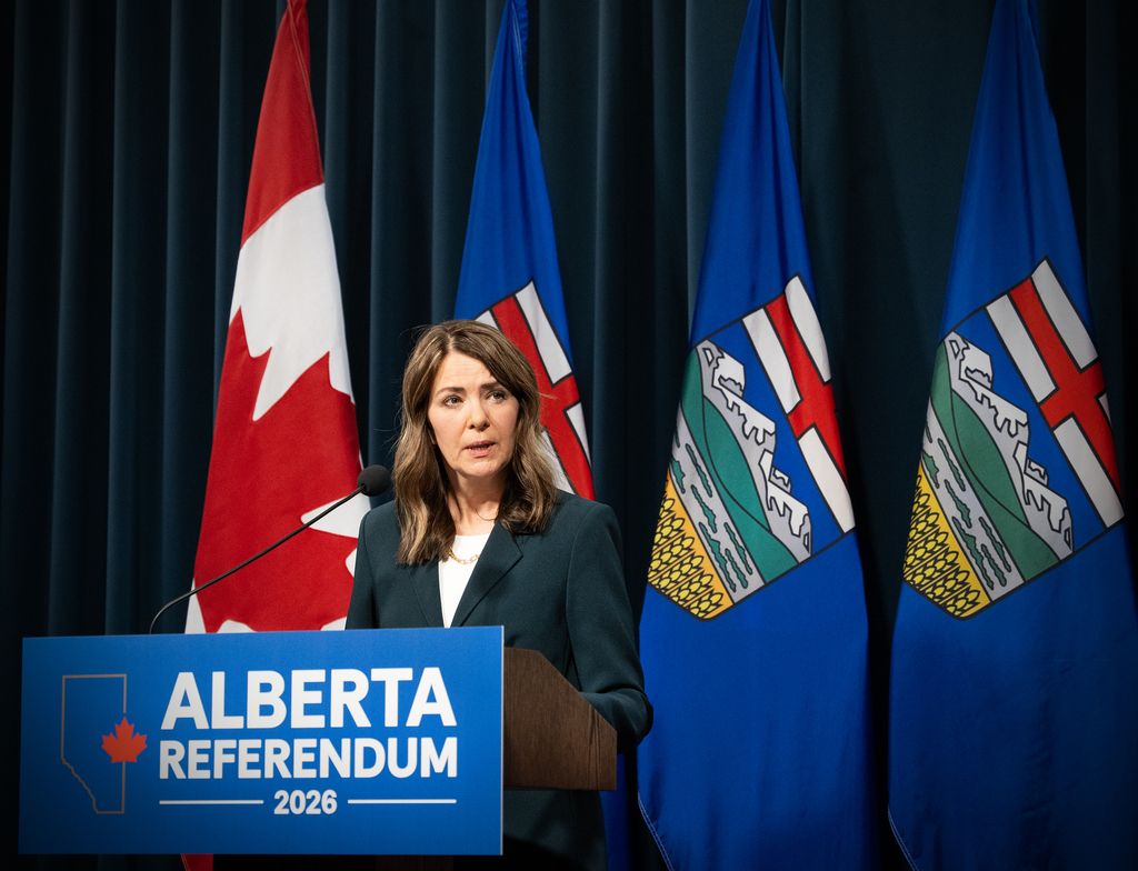 Alberta's Smith pitches unity campaign as separatists target her leadership