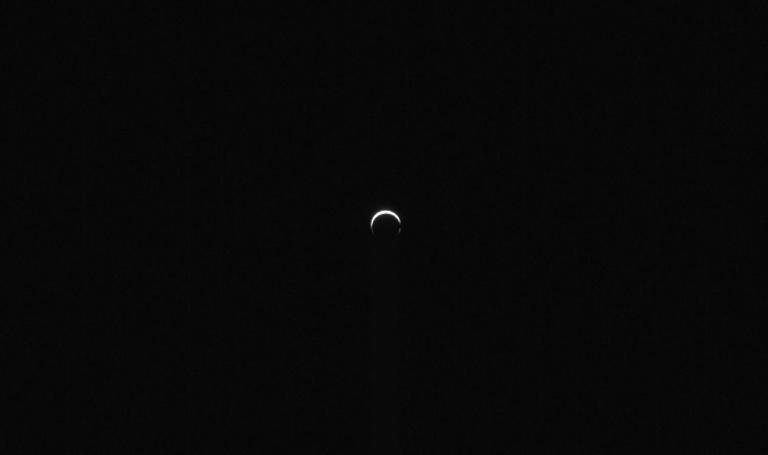 See NASA's stunning new images of Mars captured during an asteroid ...