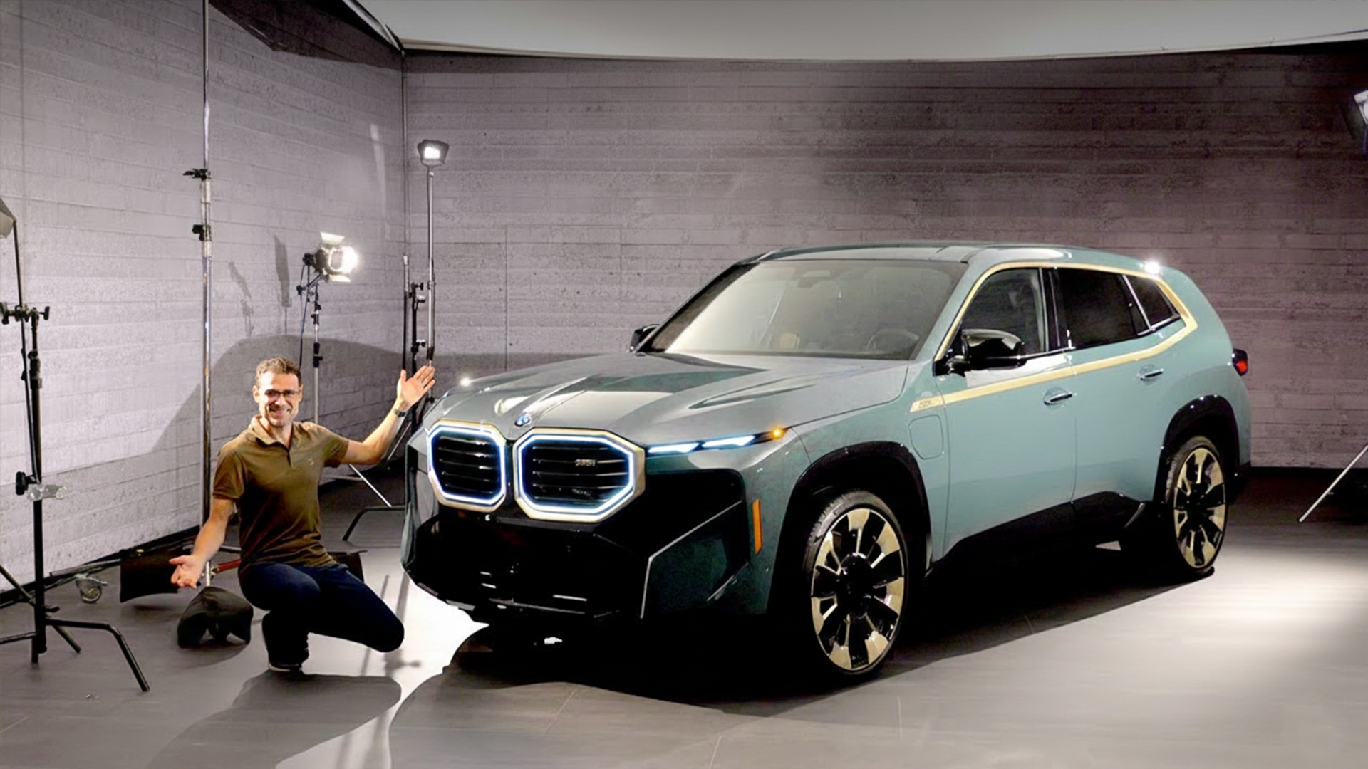 BMW XM hybrid SUV with the boldest look in its class