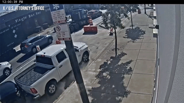 Video shows moment Chicago man allegedly used SUV as weapon against ICE ...
