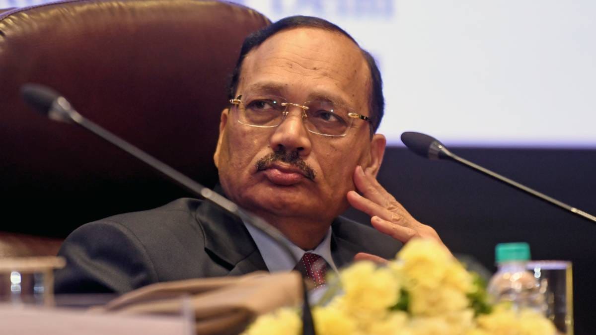71 retired civil servants write to CJI Surya Kant over remarks on ...