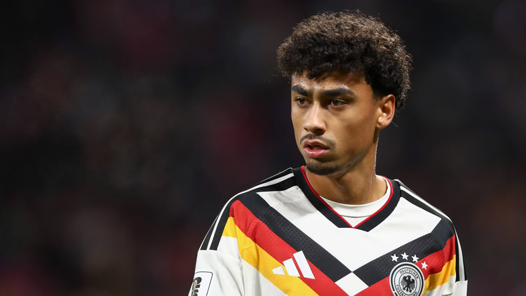 Transfer rumours: €60m move greenlit as Man Utd make shock Bruno ...